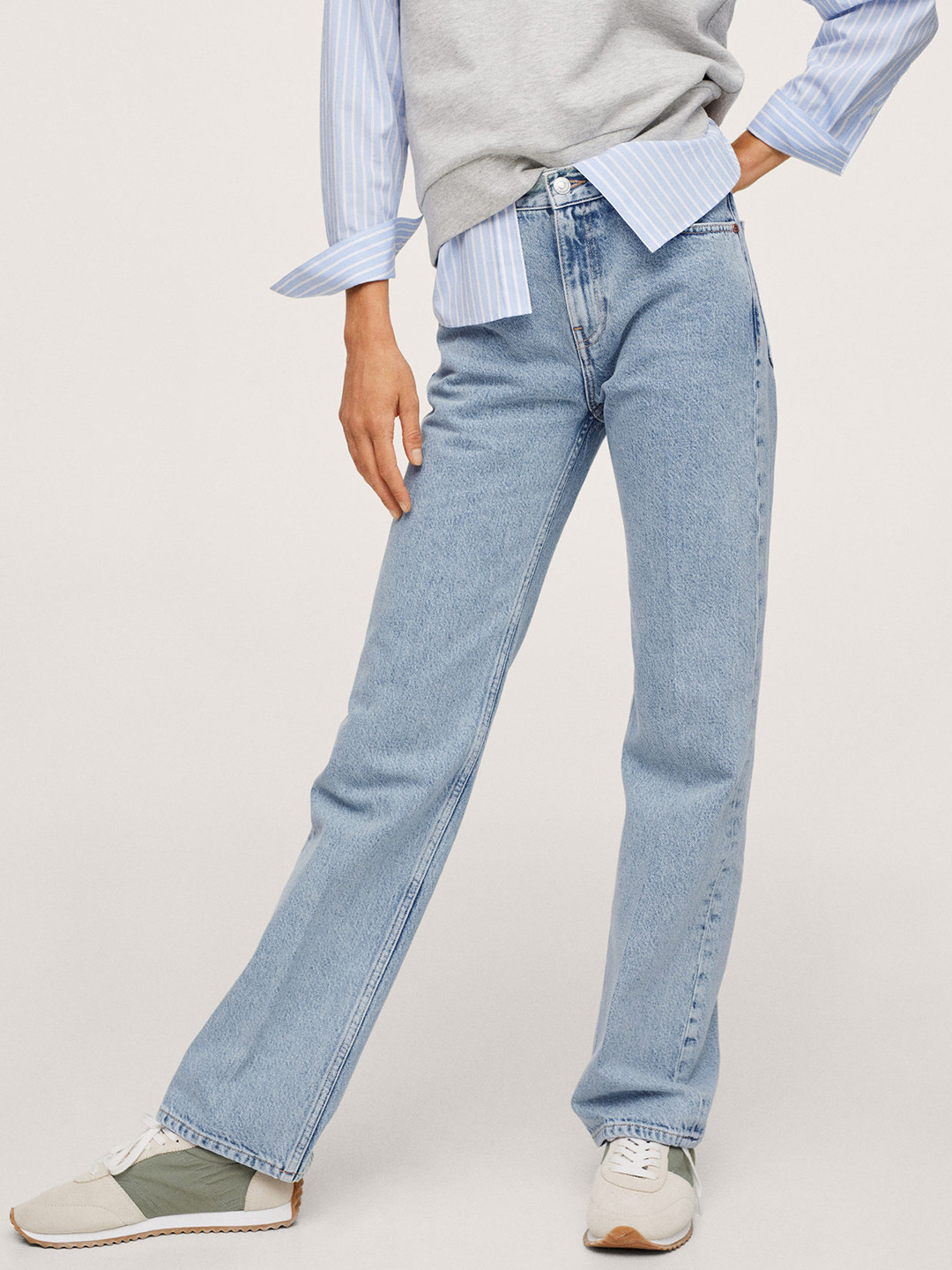 Buy MANGO Women Blue Straight Fit Stretchable Jeans - Jeans for Women ...