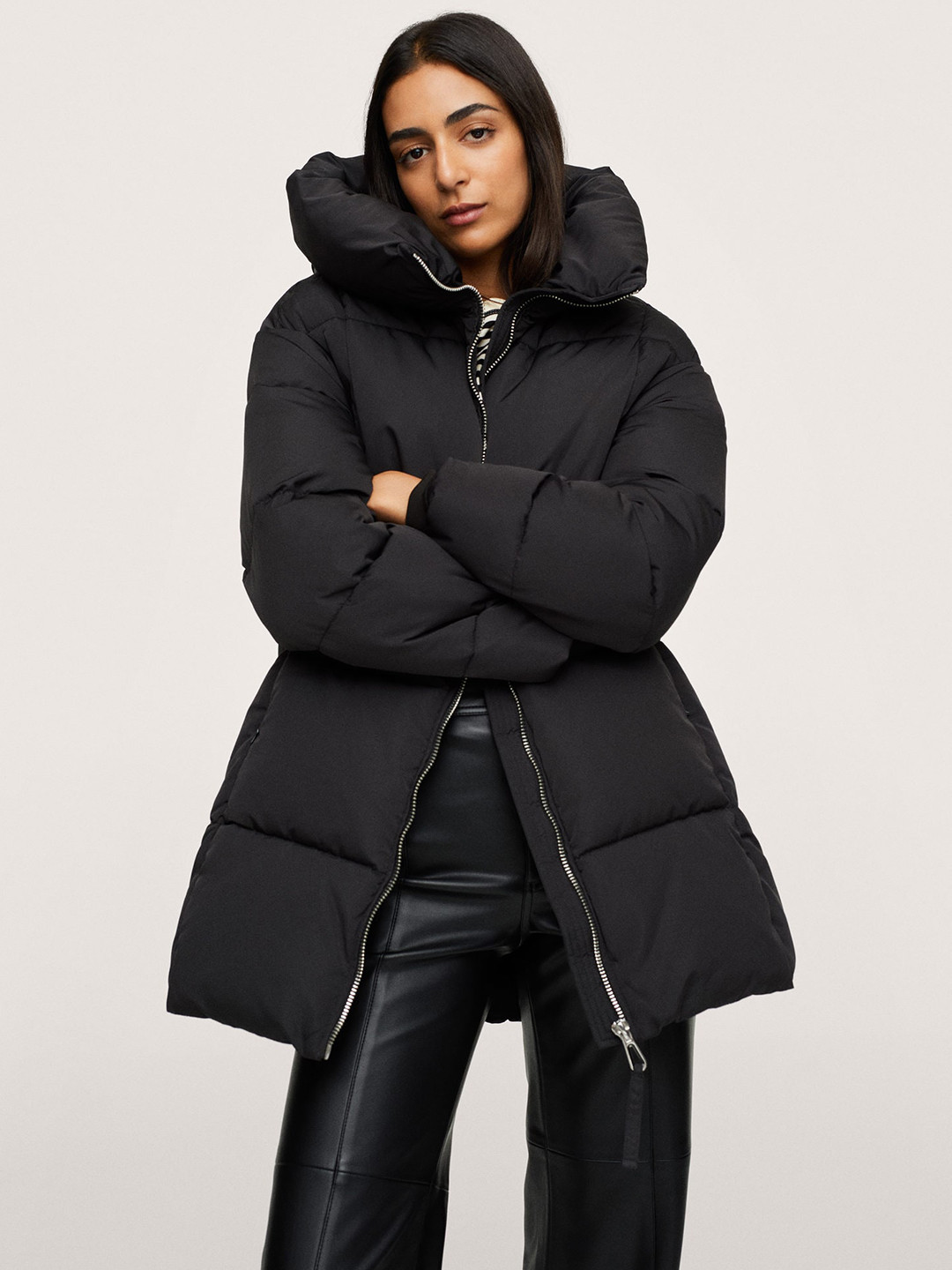 Buy MANGO Women Black Longline ANORAK TOKYO Hooded Padded Jacket ...