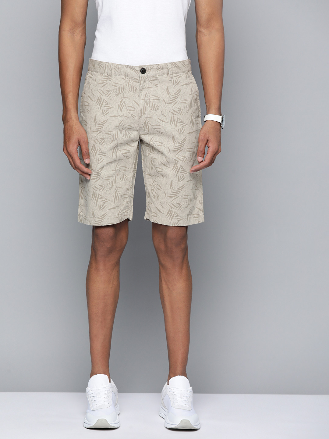 Buy Indian Terrain Men Tropical Printed Slim Fit Cotton Shorts - Shorts ...