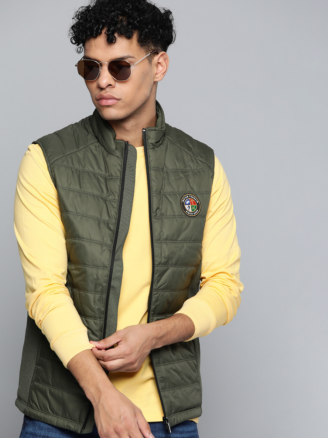 Buy Indian Terrain Men Olive Green Solid Sleeveless Gilet Padded Jacket ...