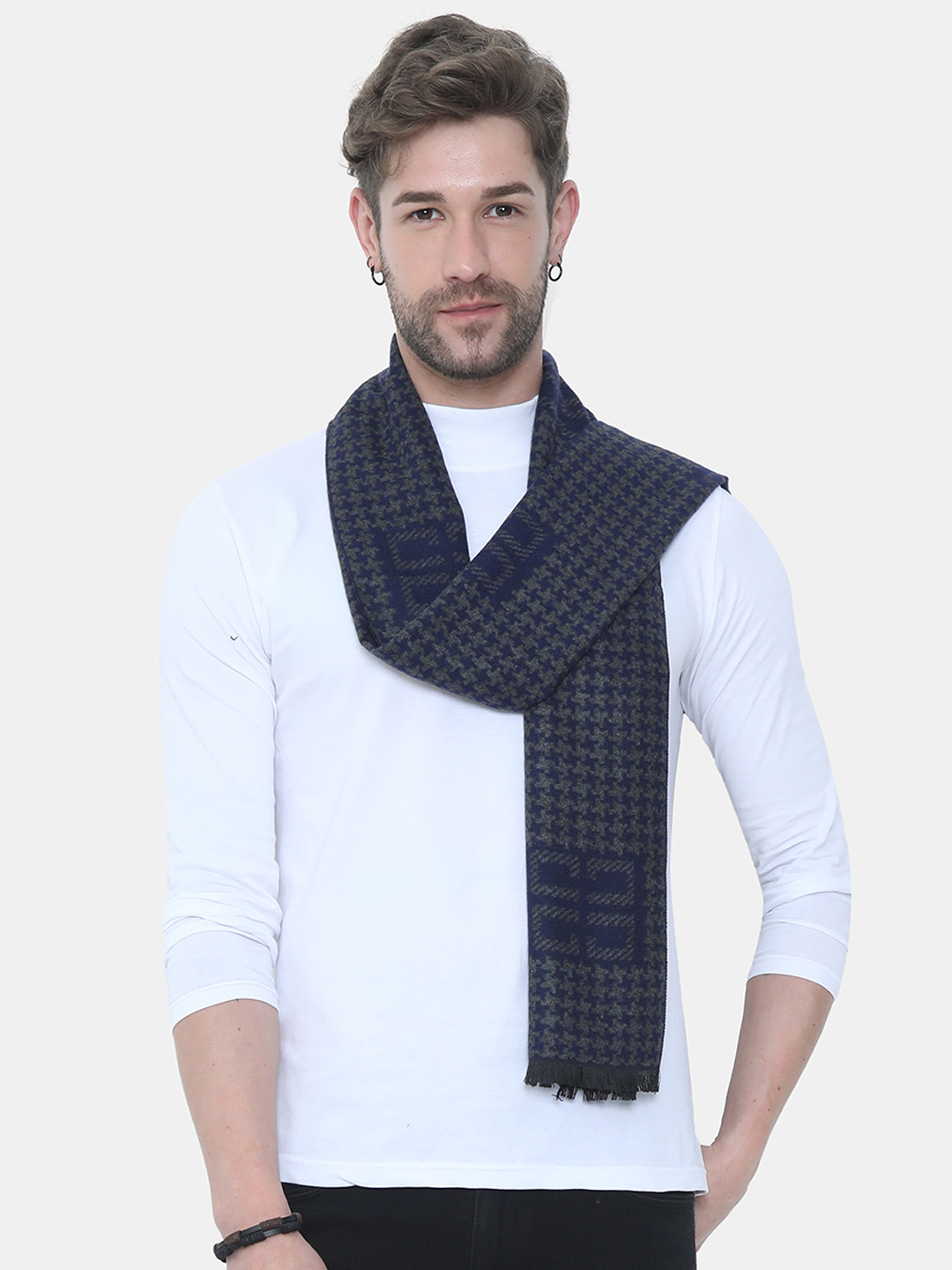 Buy FabSeasons Unisex Navy Blue Acrylic Muffler - Mufflers for Unisex ...