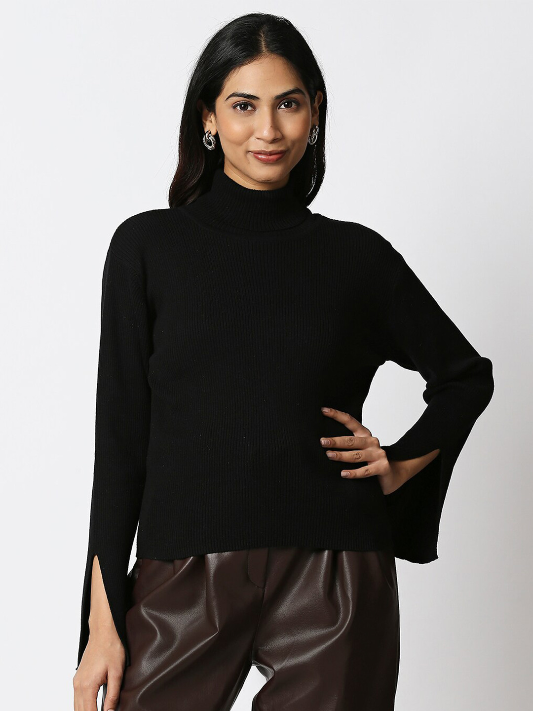 Buy 20Dresses Black Solid Cotton Top - Tops for Women 16368082 | Myntra