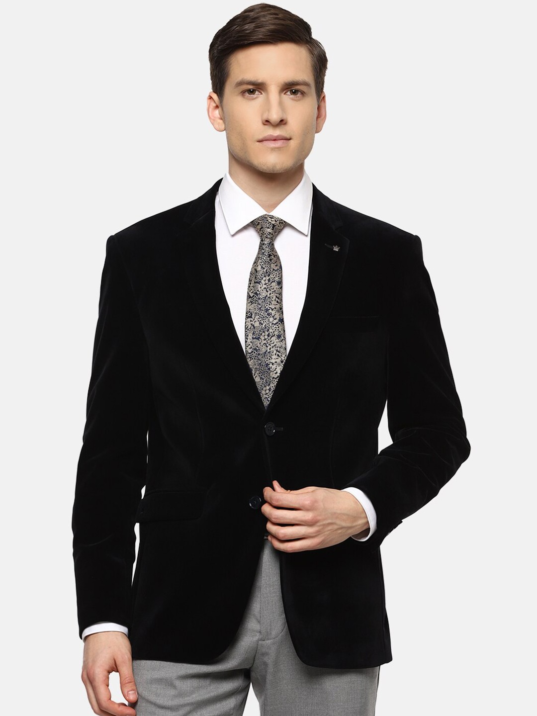 Buy Louis Philippe Men Black Solid Slim Fit Single Breasted Blazer