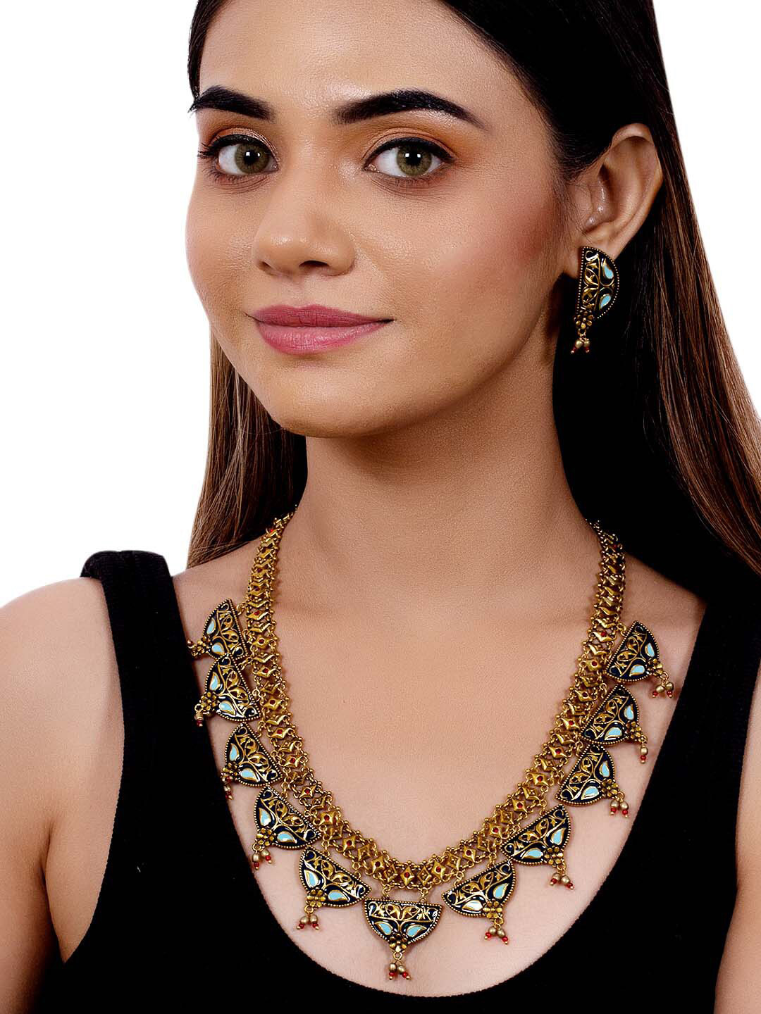 Buy Voylla Woman Gold Plated Round Arabian Nights Antique Jewellery Set ...