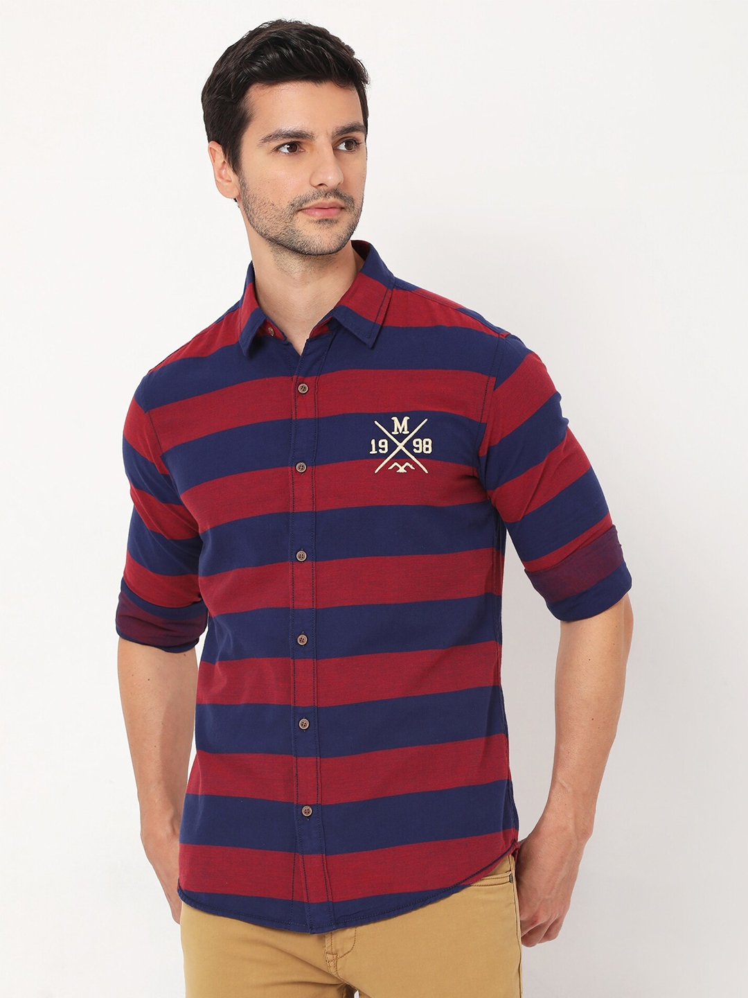 Buy Mufti Men Red Slim Fit Horizontal Stripes Pure Cotton Casual Shirt