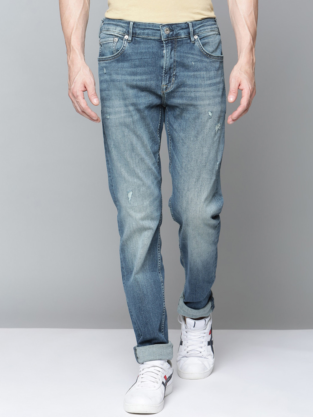 Buy JUNK De LUXE Men Blue Tapered Fit Mildly Distressed Heavy Fade ...