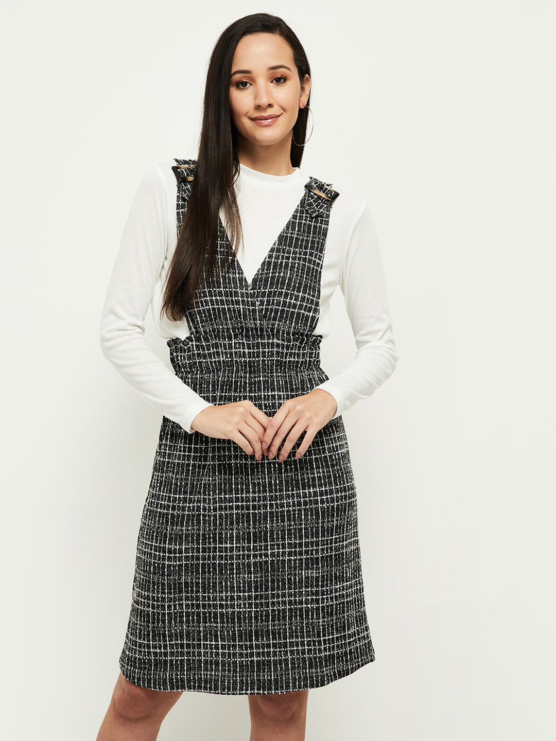 Buy Max Black Pinafore Dress - Dresses for Women 16596708 | Myntra