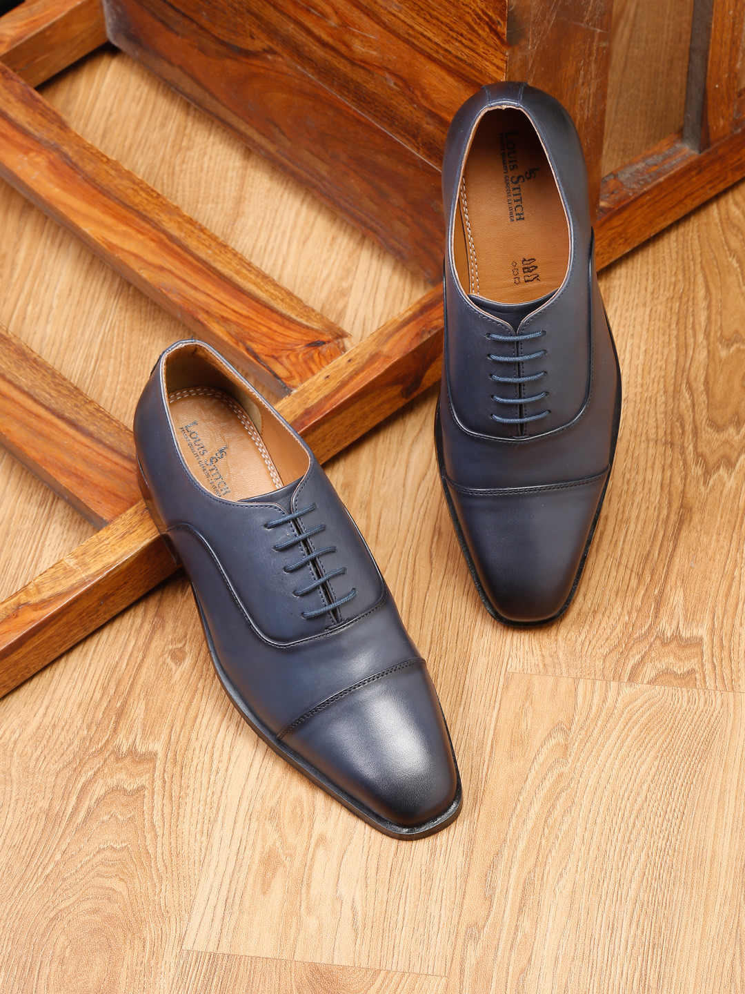 Buy LOUIS STITCH Men Blue Solid Genuine Leather Formal Oxfords - Formal ...