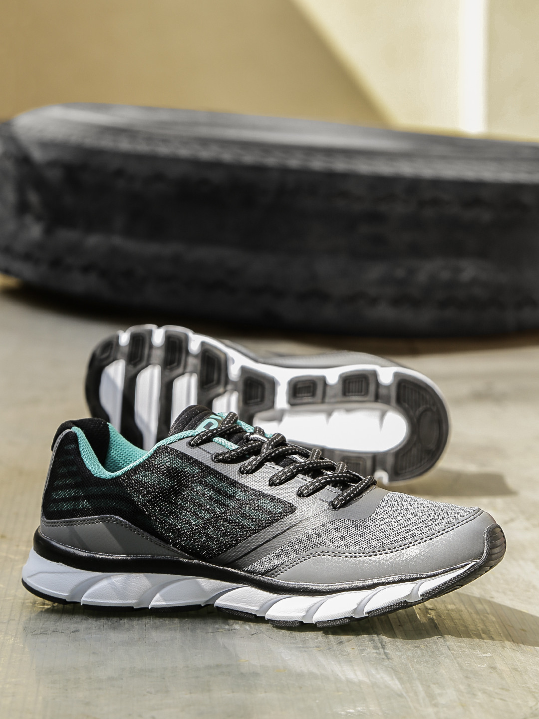 Buy HRX By Hrithik Roshan Men Core 1.0 Grey Running Shoes - Sports ...