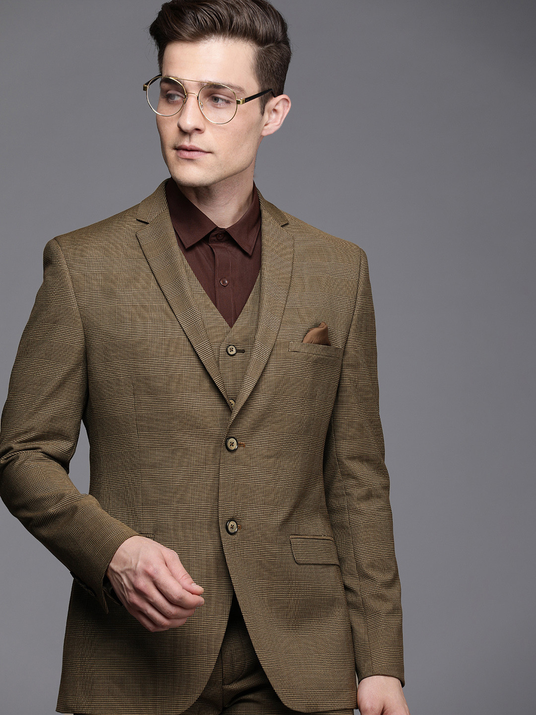 Buy Theme Men Brown & Beige Checked Single Breasted Notched Collar Slim ...