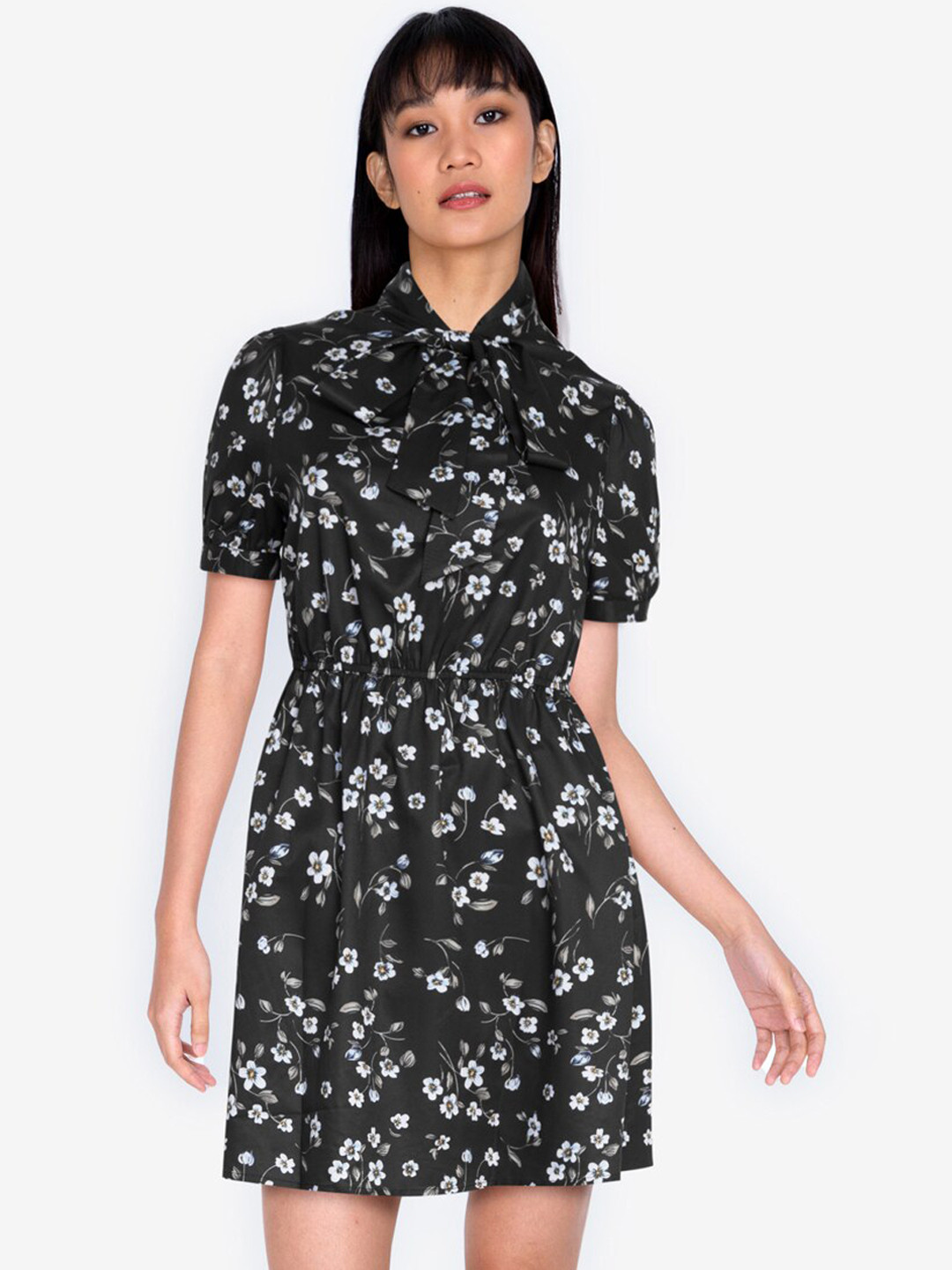 Buy ZALORA BASICS Black Floral Puff Sleeve Pussybow Dress - Dresses for ...