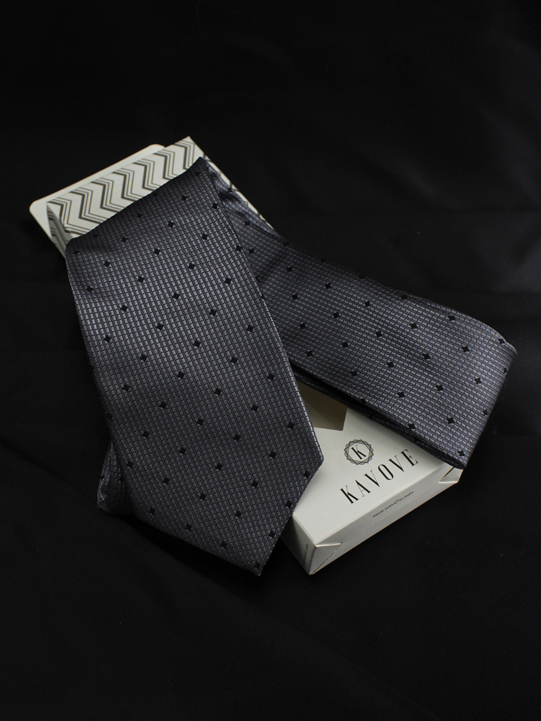 Buy Kavove Men Grey & Black Printed Broad Tie - Ties for Men 16797690 ...