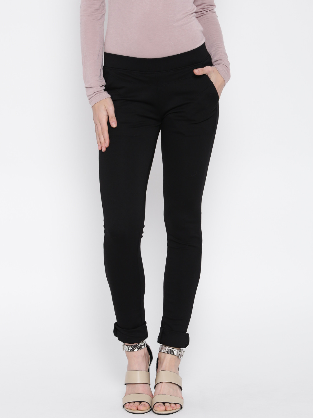 Buy Devis Black Treggings - Jeggings for Women 1684898 | Myntra