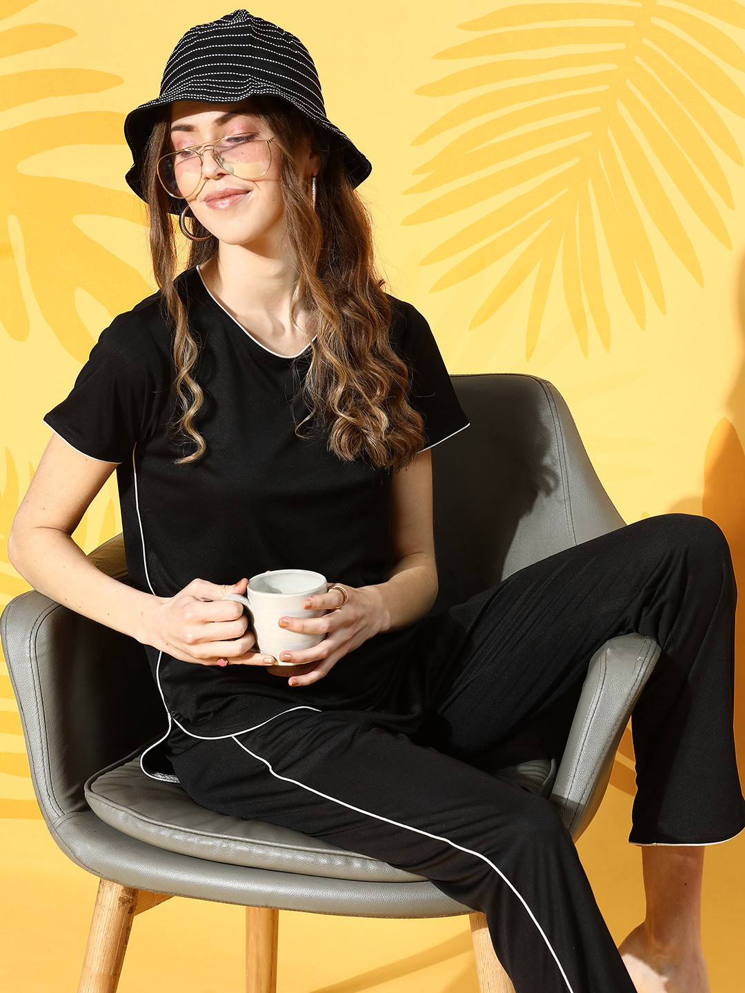 Buy Bannos Swagger Women Stunning Black Solid Leisure Set Night Suit ...