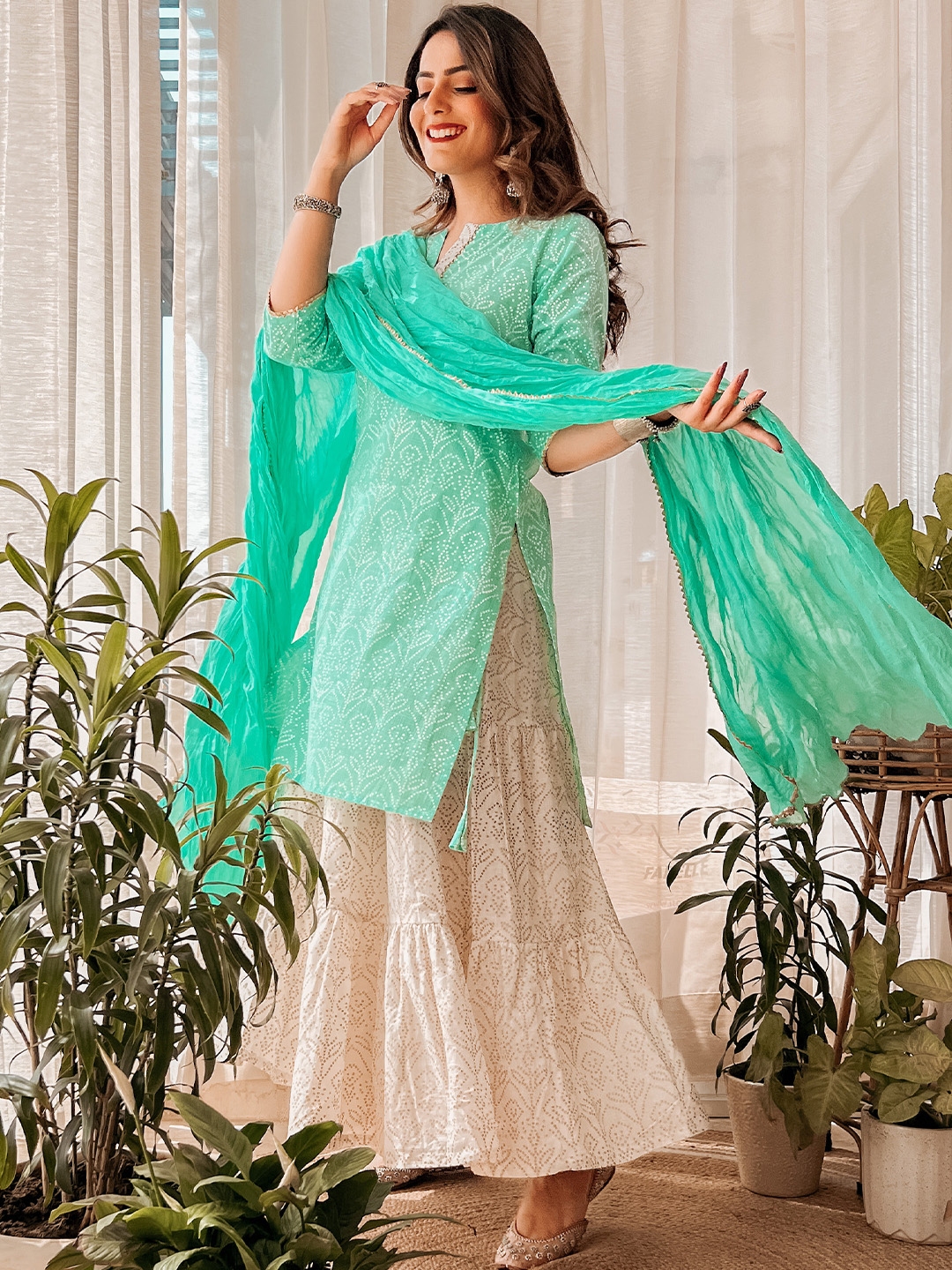 Buy Libas Women Sea Green Bandhani Printed Gotta Patti Pure Cotton