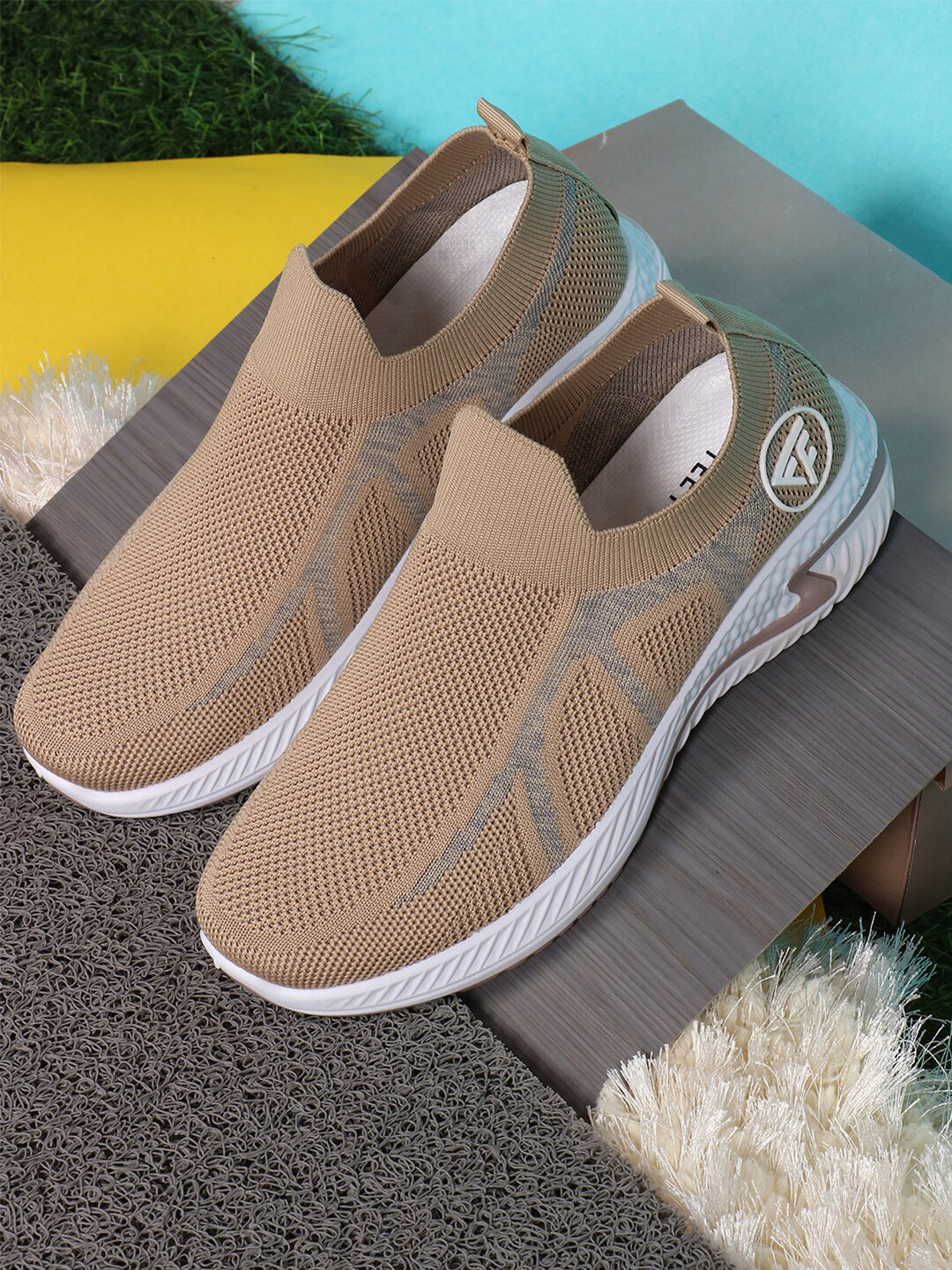 Buy FLYING FEET Women Beige Mesh Running Non Marking Shoes - Sports ...