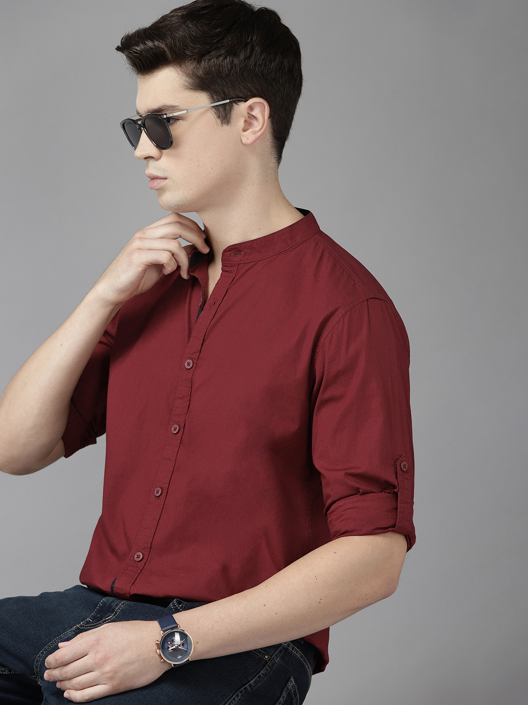 Buy The Roadster Lifestyle Co. Men Maroon Pure Cotton Solid Casual ...