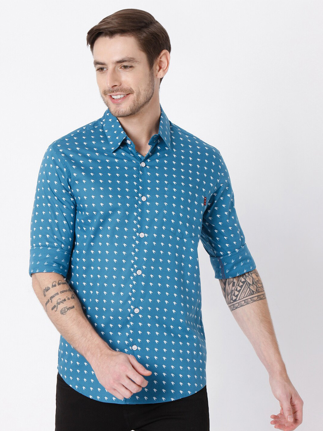 Buy Mufti Men Blue Slim Fit Printed Casual Shirt - Shirts for Men ...