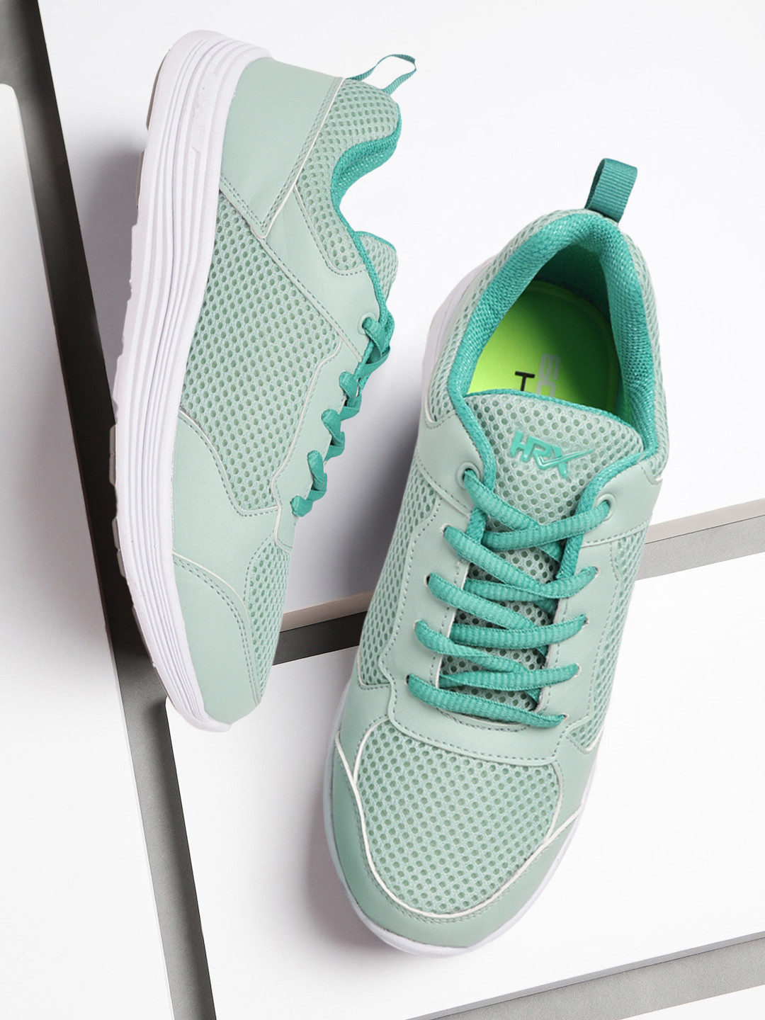 Buy HRX By Hrithik Roshan Women Green Front Runner Shoes - Sports Shoes ...