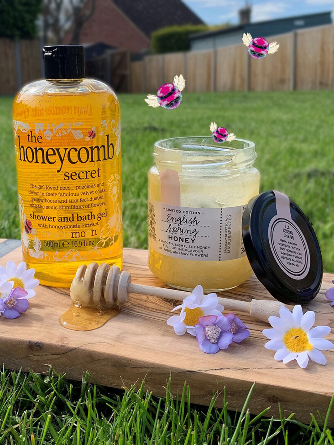 Buy TREACLEMOON The Honeycomb Secret Bath & Shower Gel With Honeysuckle ...