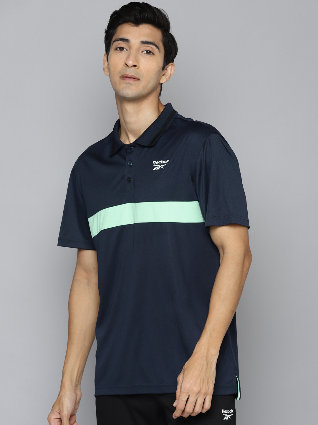 Buy Reebok Men Navy Blue Performance Sustainable Speedwick Slim Fit ...