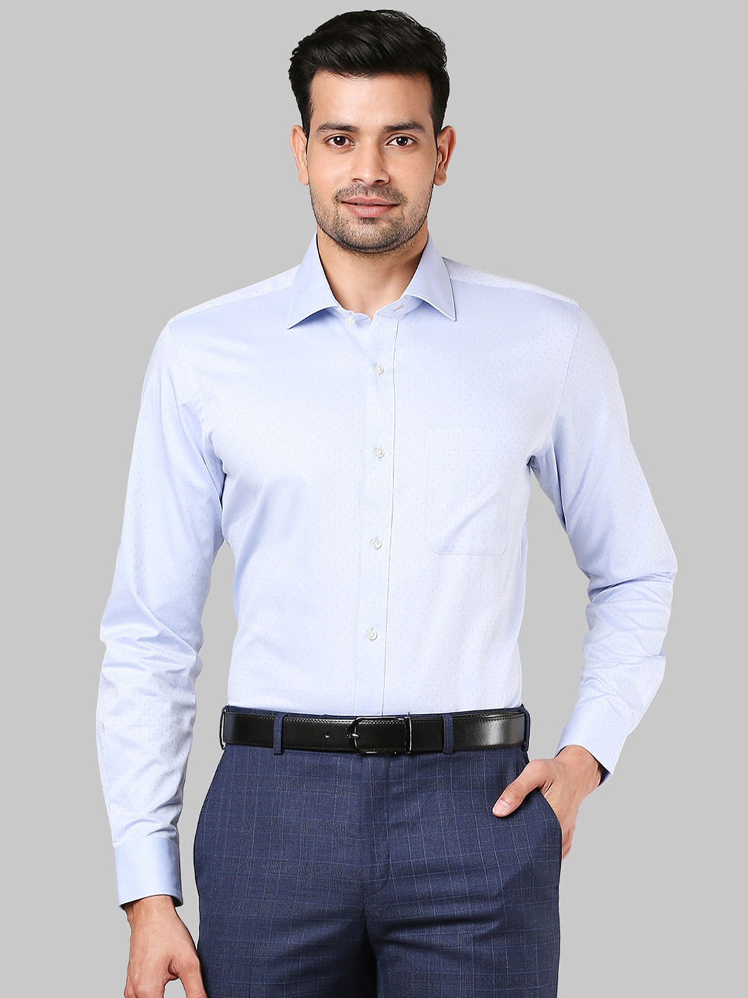 Buy Raymond Men Blue Regular Fit Pure Cotton Formal Shirt - Shirts for ...