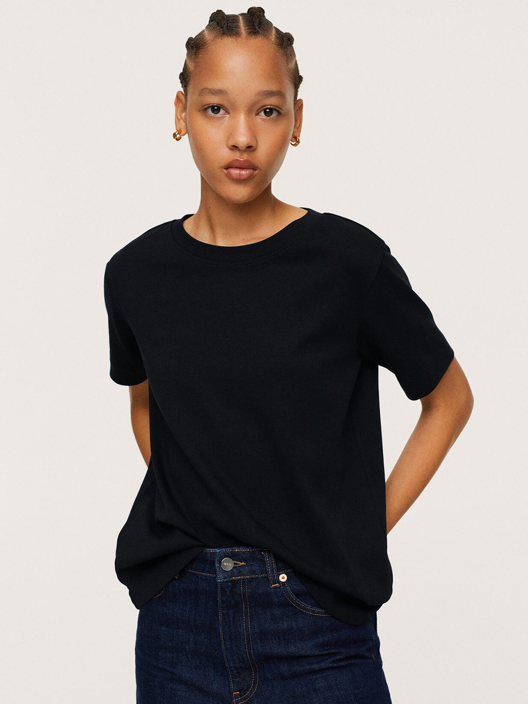 Buy MANGO Women Black Solid Pure Cotton T Shirt - Tshirts for Women ...