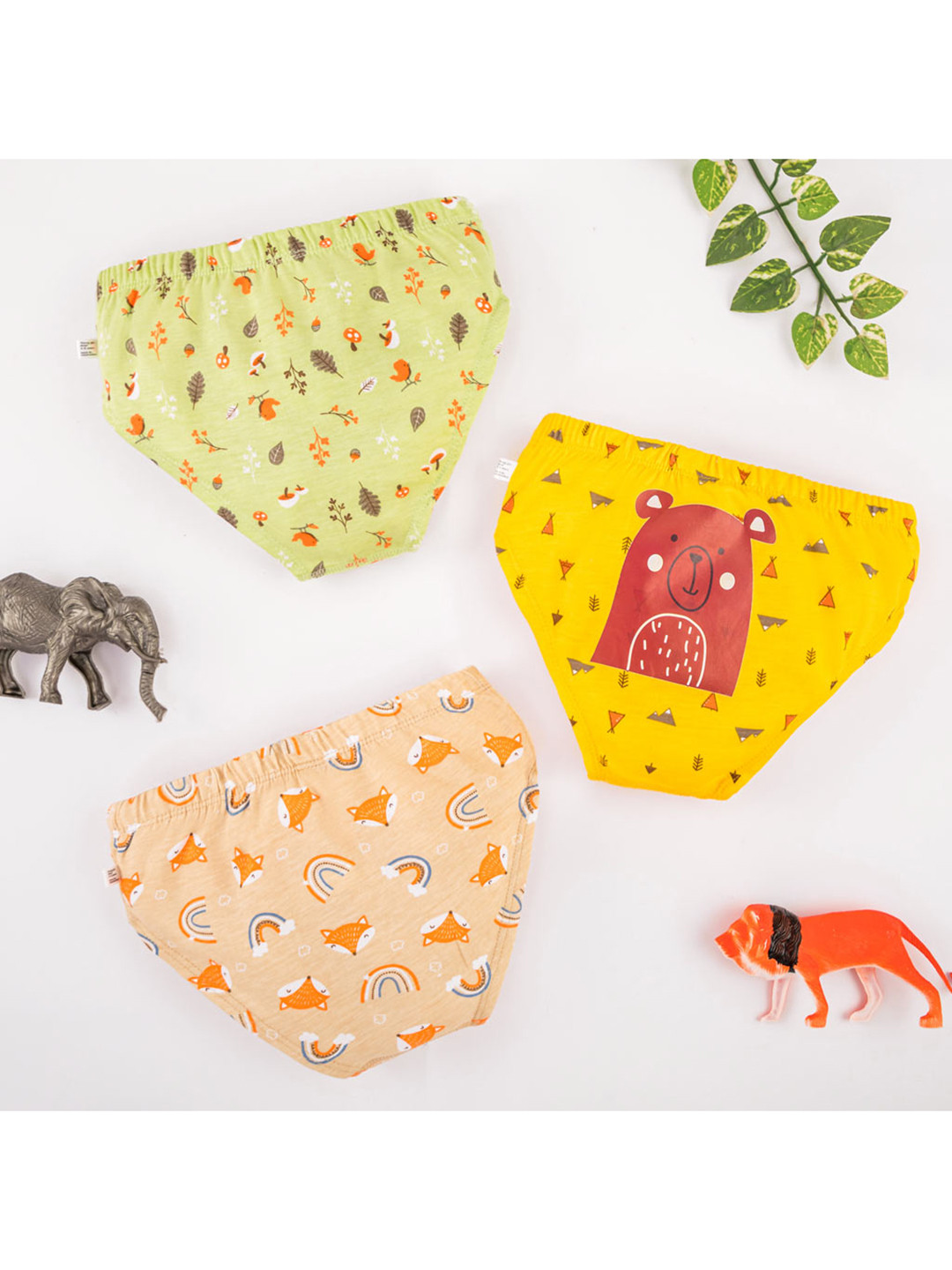 Buy SuperBottoms Girls Pack Of 3 Mutlicoloured Printed Sustainable ...