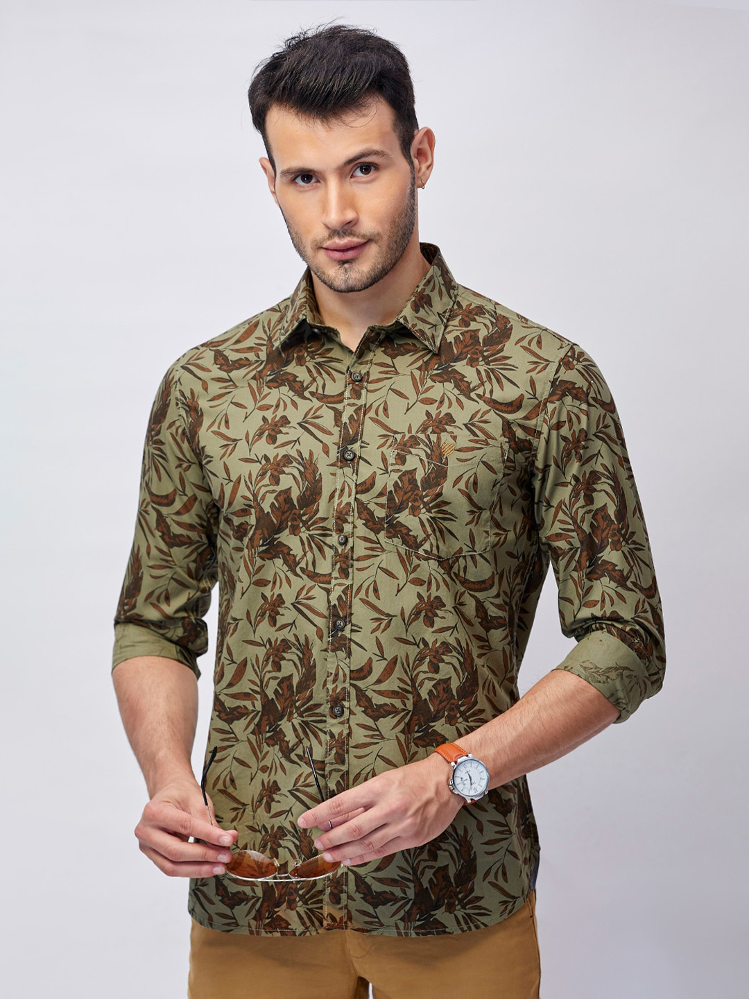 Buy J Hampstead Men Olive Green Classic Slim Fit Floral Printed Casual ...
