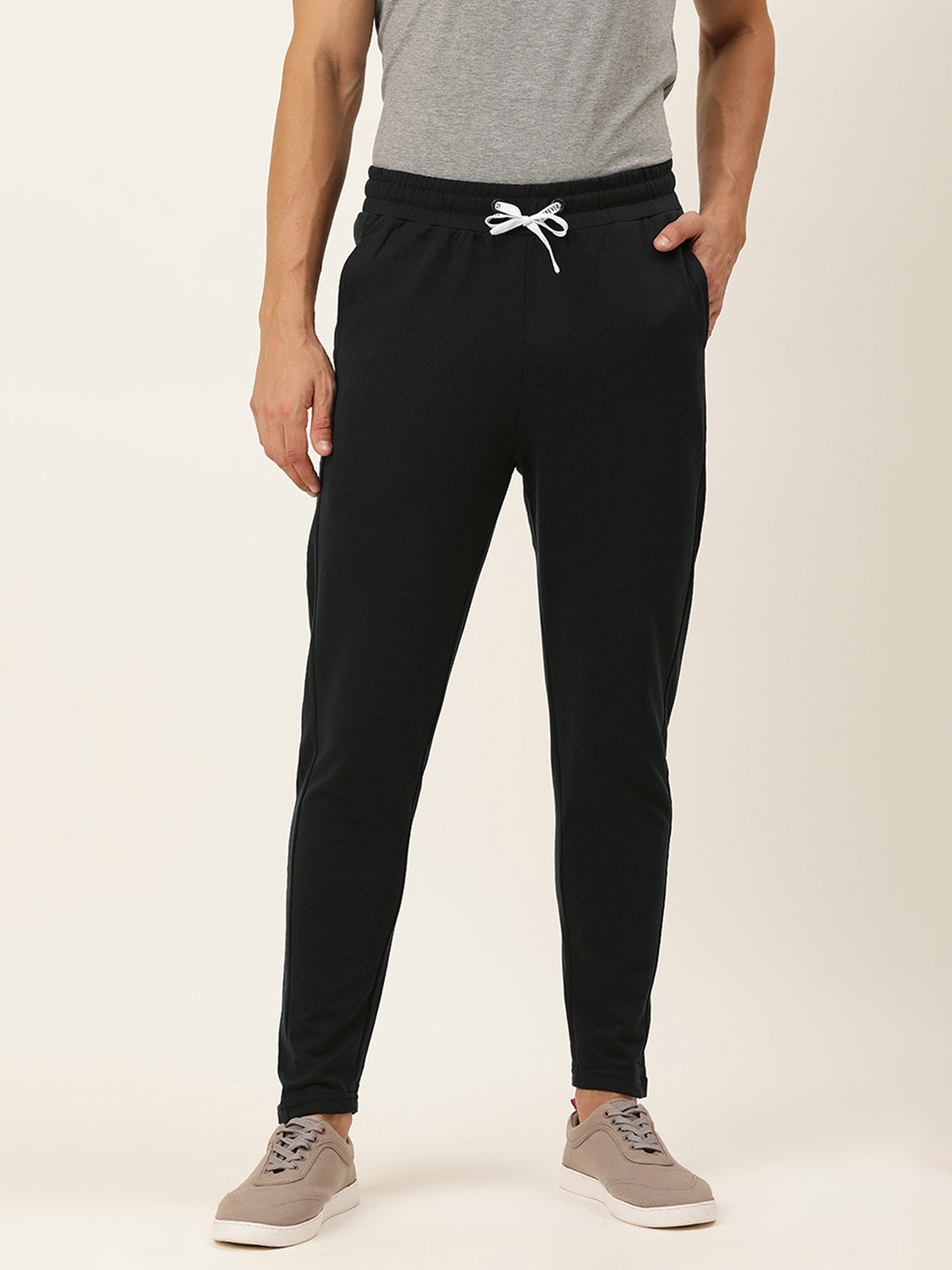 Buy FOREVER 21 Black Solid Active Sport Track Pant - Track Pants for ...