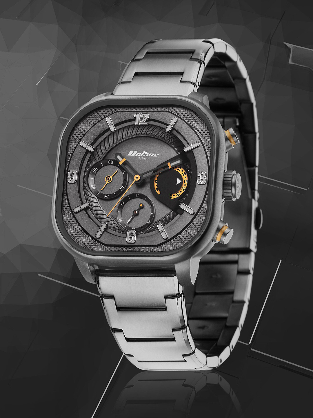 Buy Titan Men Black Dial & Grey Stainless Steel Analogue Watch 1856QM01 ...
