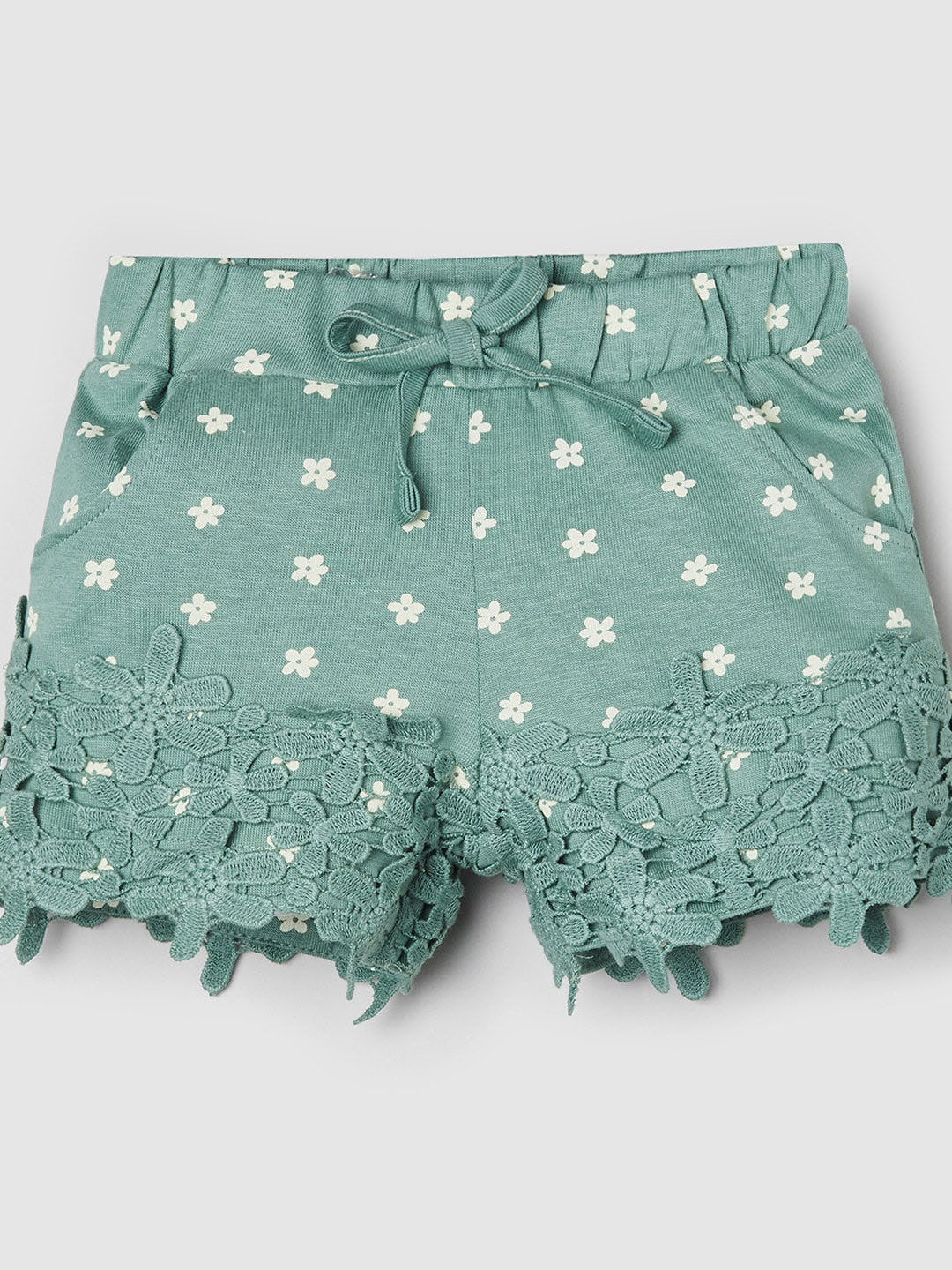 Buy Max Girls Green Floral Printed Regular Fit Pure Cotton Shorts ...
