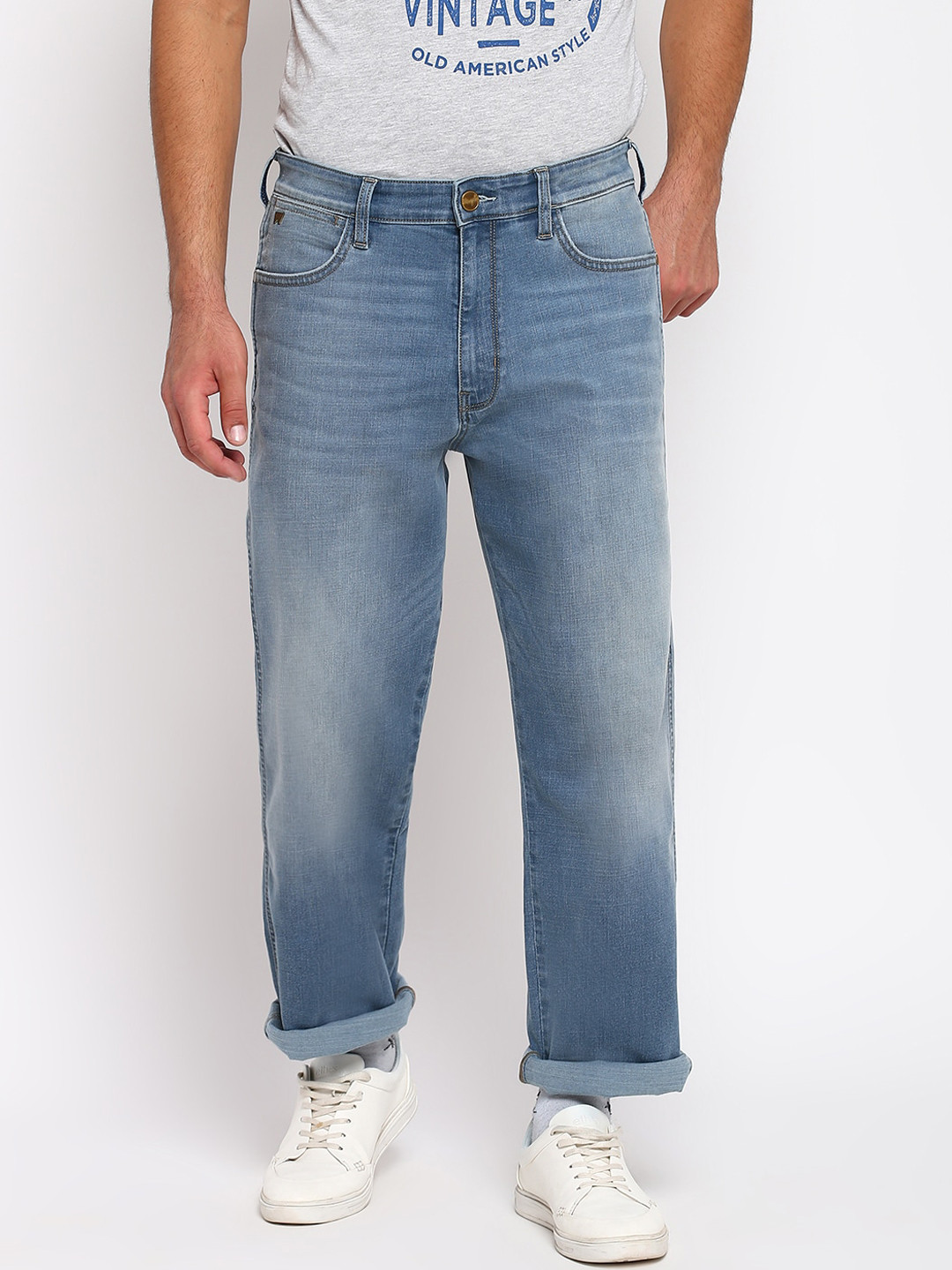 Buy Wrangler Men Blue Relaxed Fit Light Fade Stretchable Jeans - Jeans ...