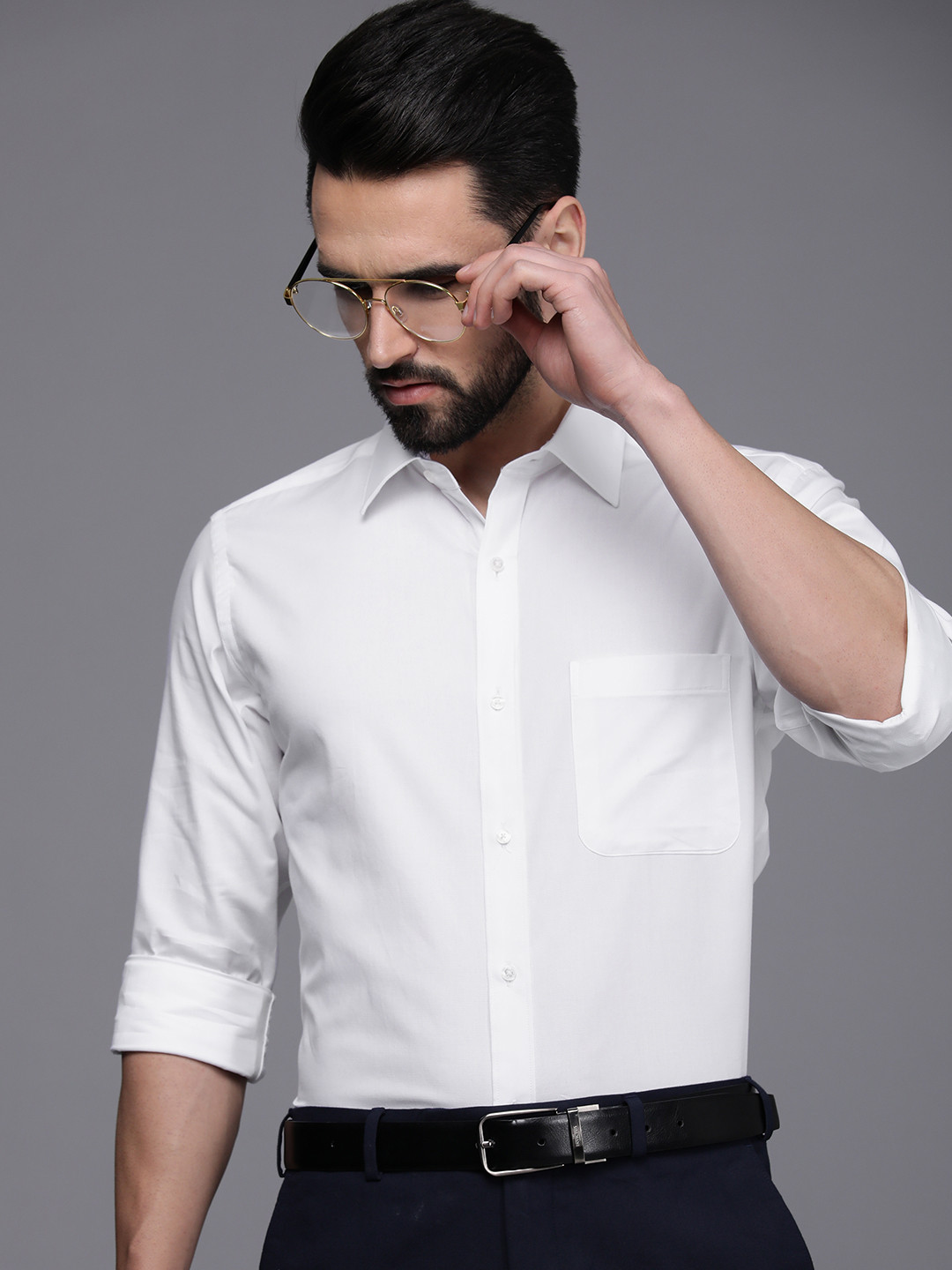 Buy Raymond Men White Textured Slim Fit Pure Cotton Formal Shirt ...