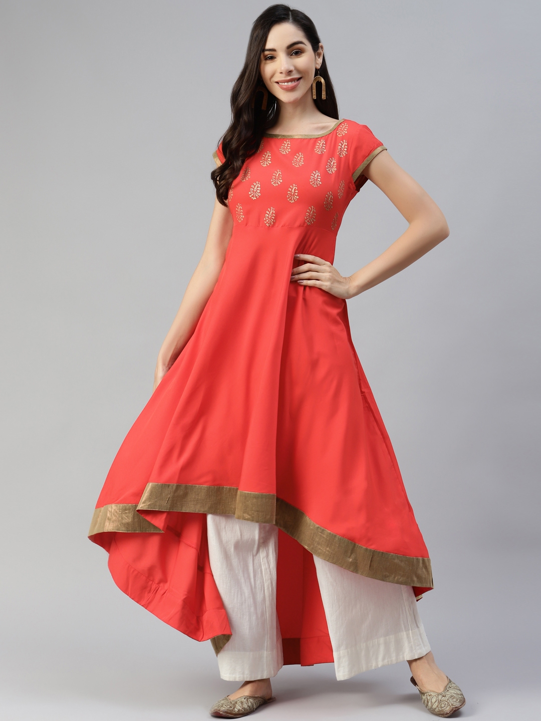 Buy Mbe Women Red And Beige Ethnic Motifs Printed Block Print Crepe