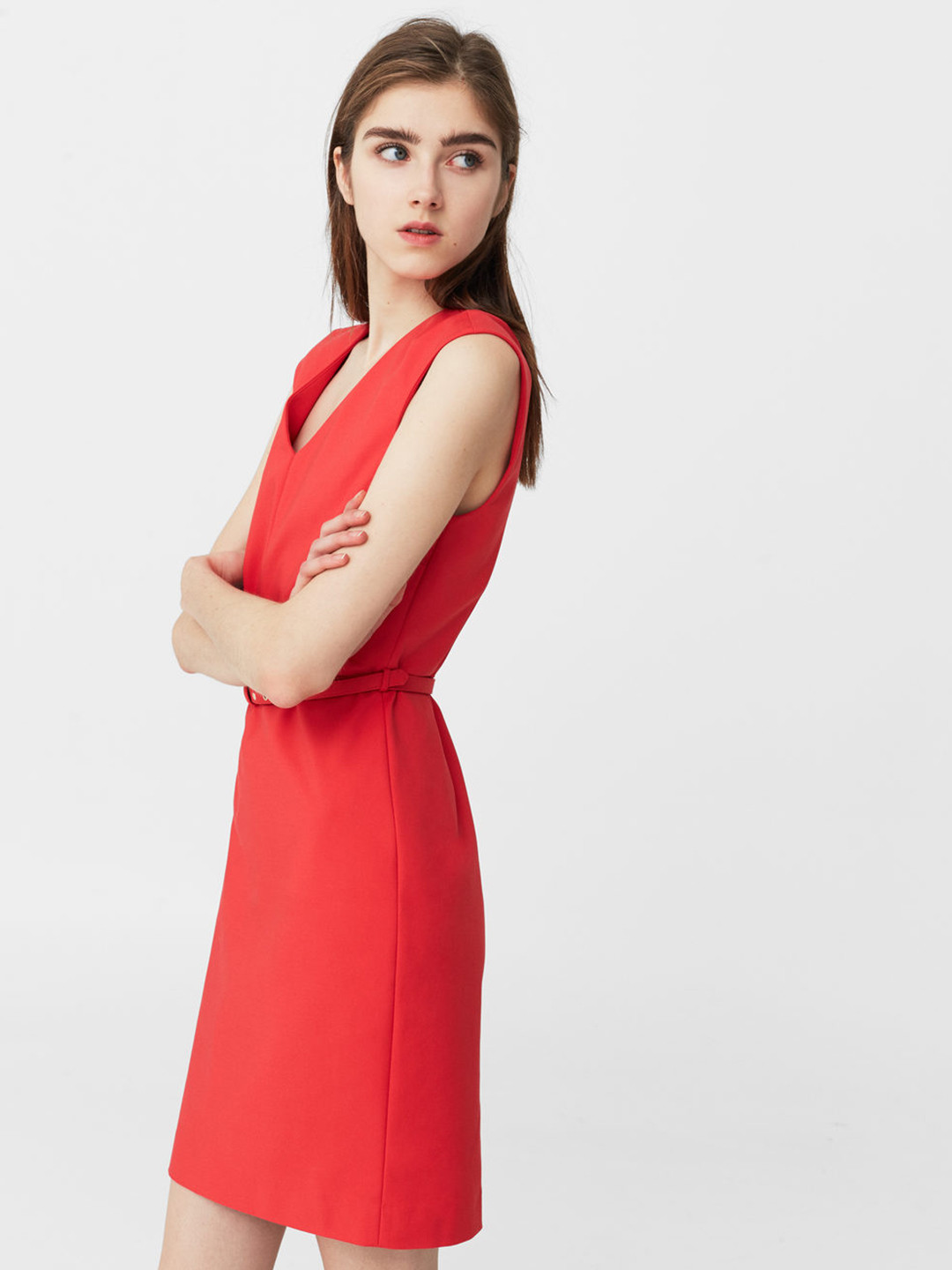 Buy MANGO Women Red Solid Sheath Dress - Dresses for Women 1740396 | Myntra