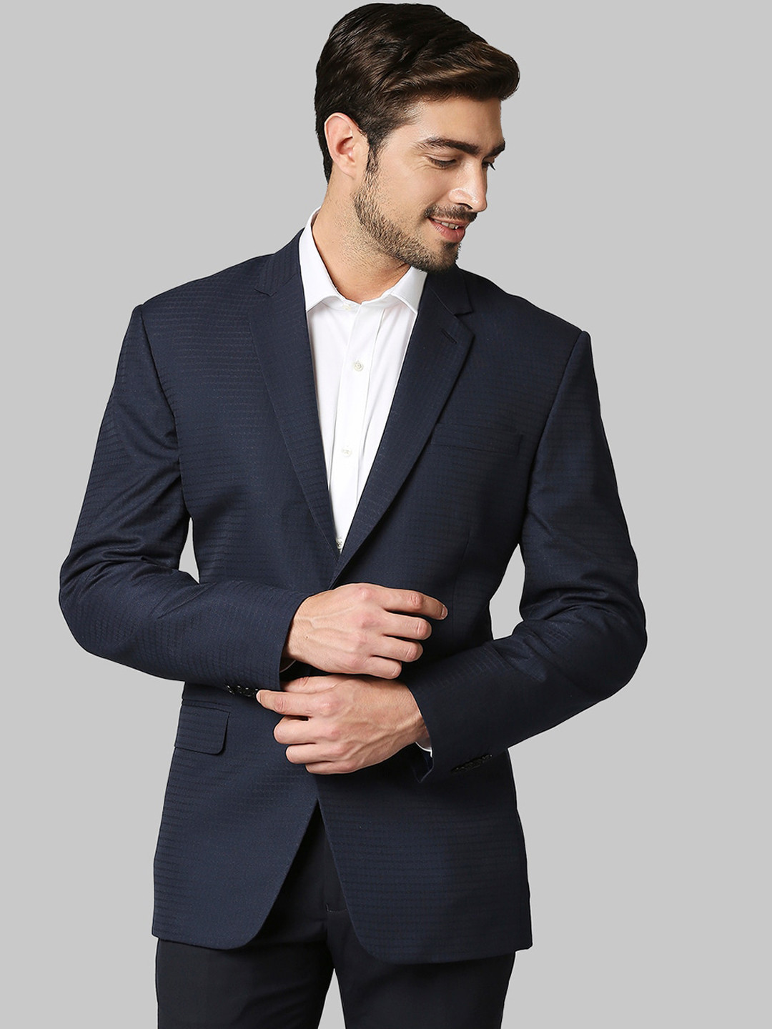 Buy Raymond Men Navy Blue Solid Single Breasted Formal Blazer - Blazers ...