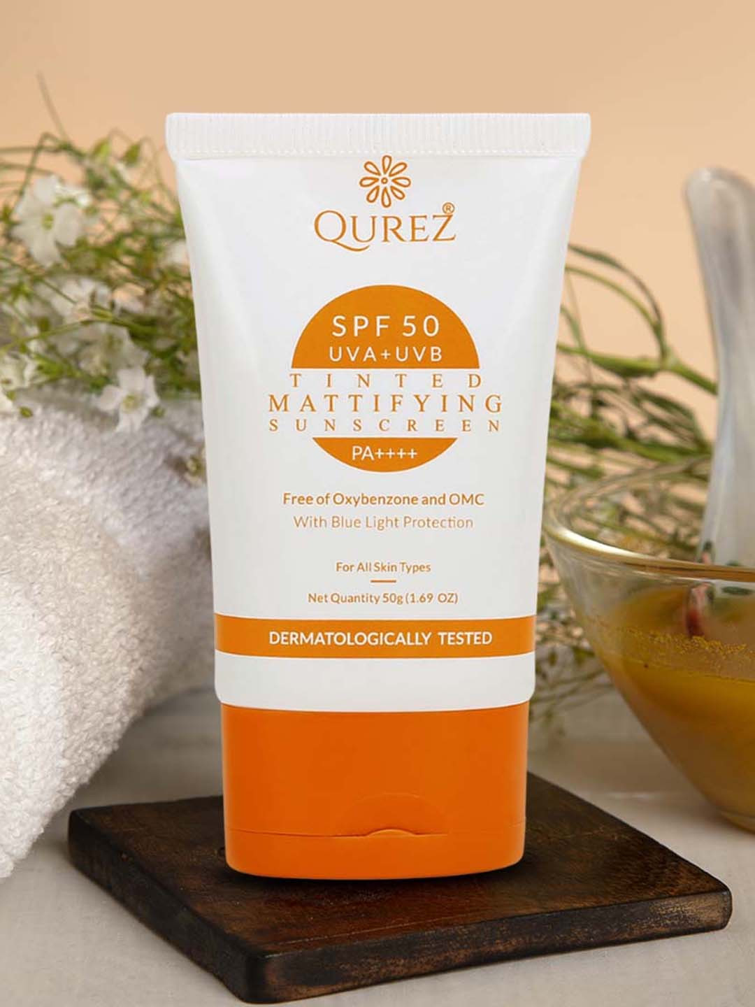 Buy QUREZ Mattifying Sunscreen SPF 50 PA+++ With Blue Light Protection ...