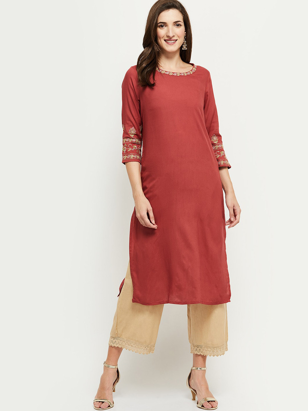 Buy Max Women Maroon Floral Embroidered Kurta - Kurtas for Women ...
