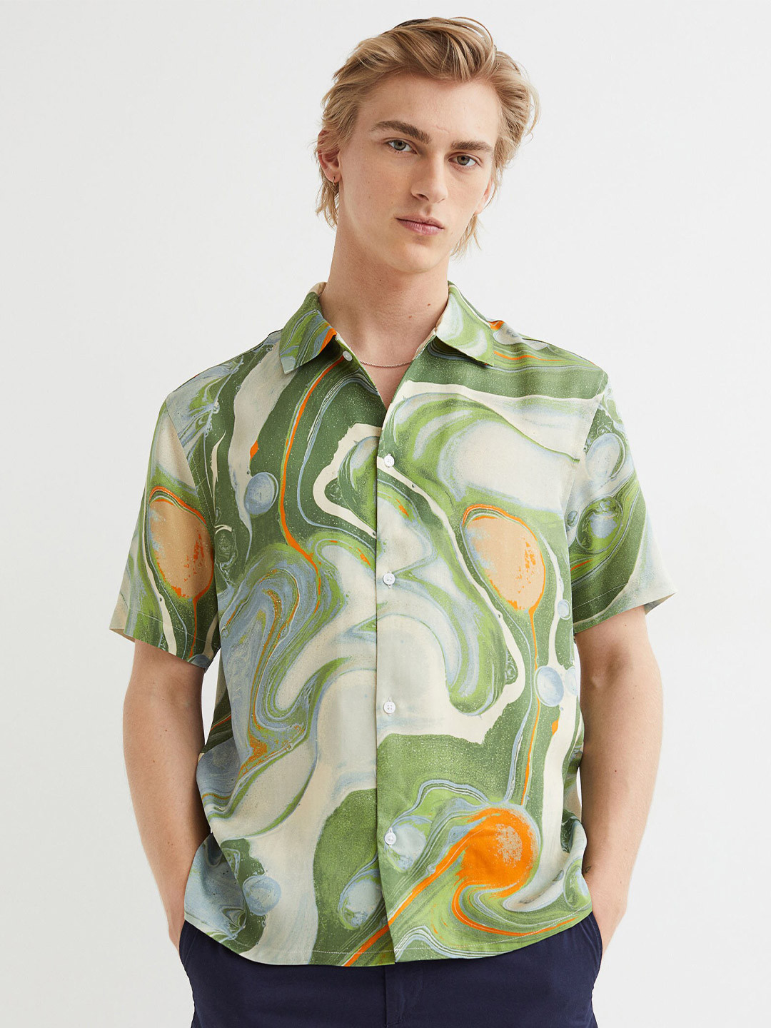 Buy H&M Men Green Regular Fit Short Sleeved Patterned Shirt - Shirts ...