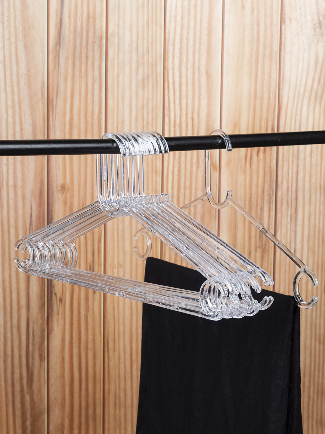 Buy MARKET99 Pack Of 10 Transparent Hangers - Hanger for Unisex ...