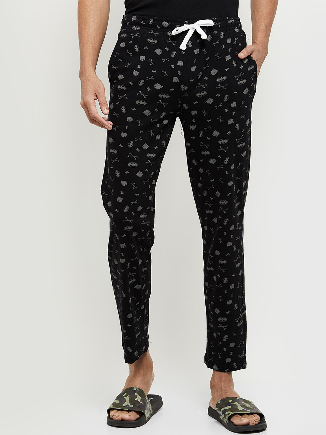 Buy Max Men Black Batman Printed Track Pant - Track Pants for Men ...