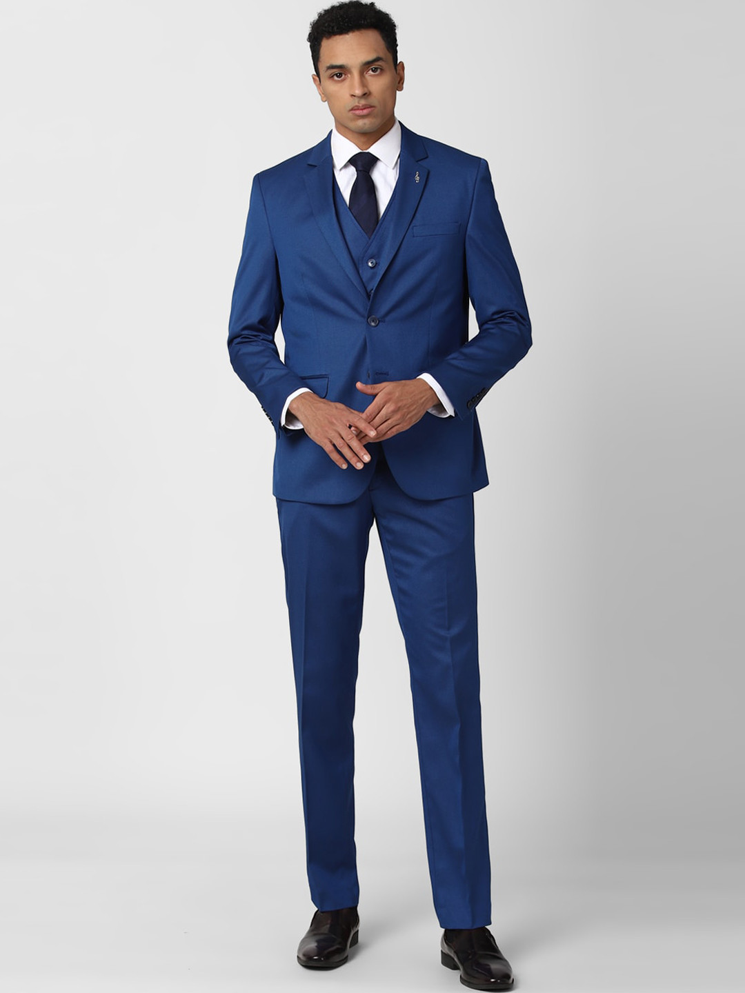 Buy Van Heusen Men Blue Solid Slim Fit Single Breasted 3 Piece Formal ...