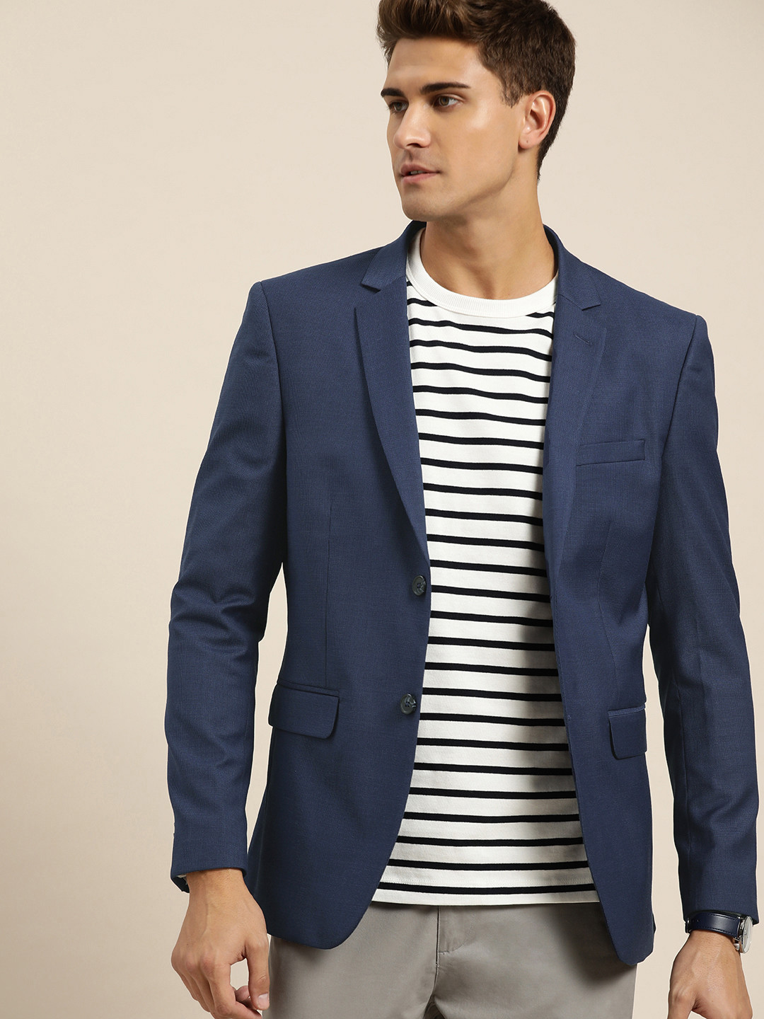 Buy INVICTUS Men Navy Blue Solid Slim Fit Single Breasted Blazer ...