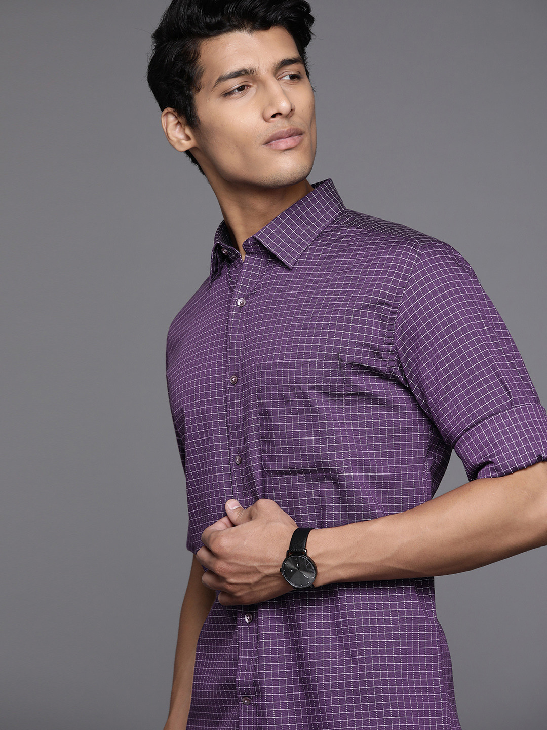 Buy Raymond Men Purple Slim Fit Pure Cotton Checked Casual Shirt ...