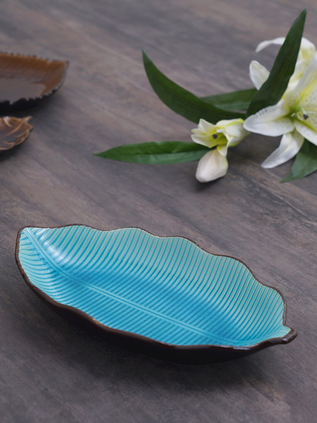 Buy Pure Home And Living Blue Solid Leaf Platter - Food Platter for ...