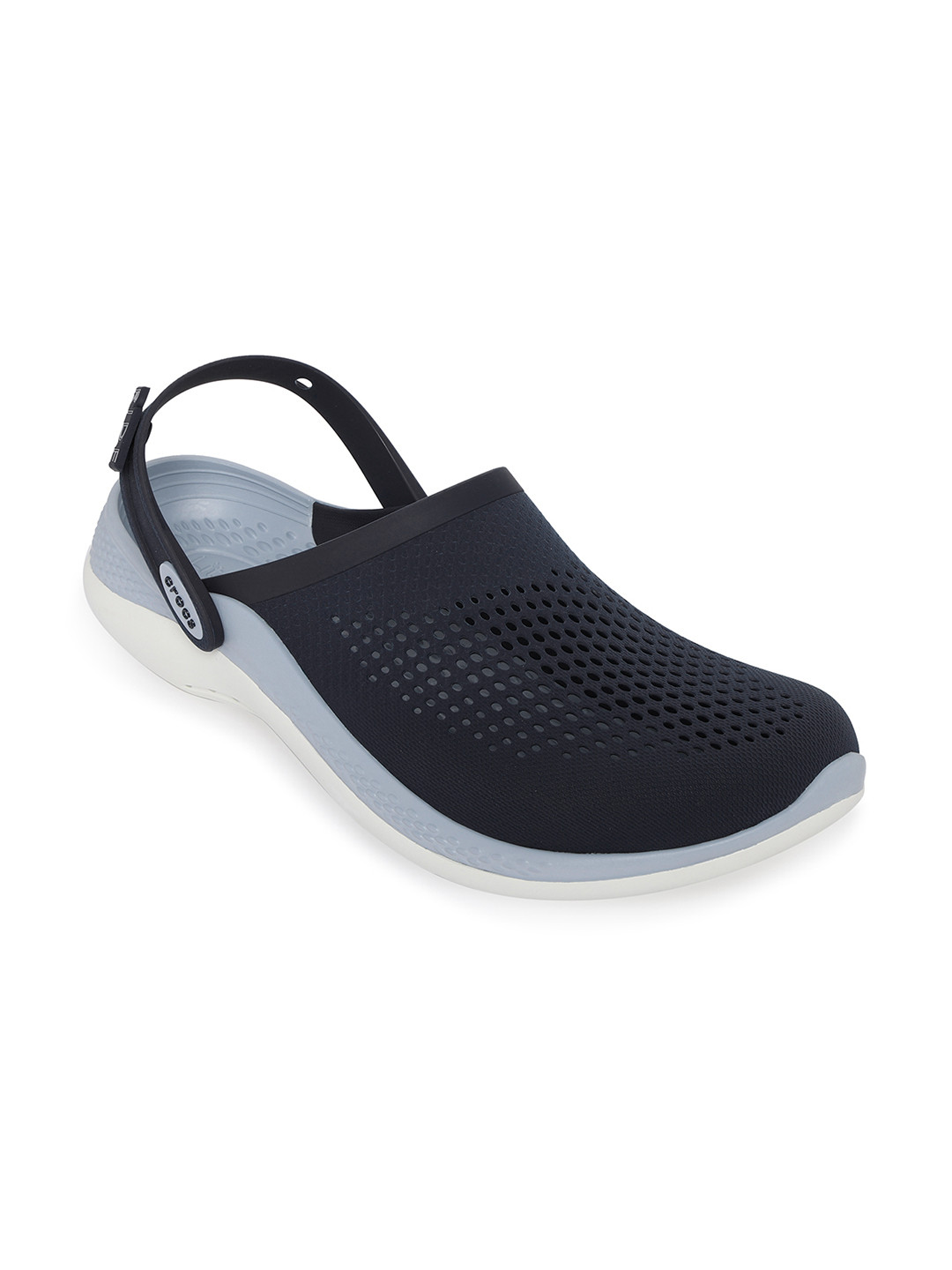 Buy Crocs Unisex Textured Clogs - Flip Flops for Unisex 17826058 | Myntra