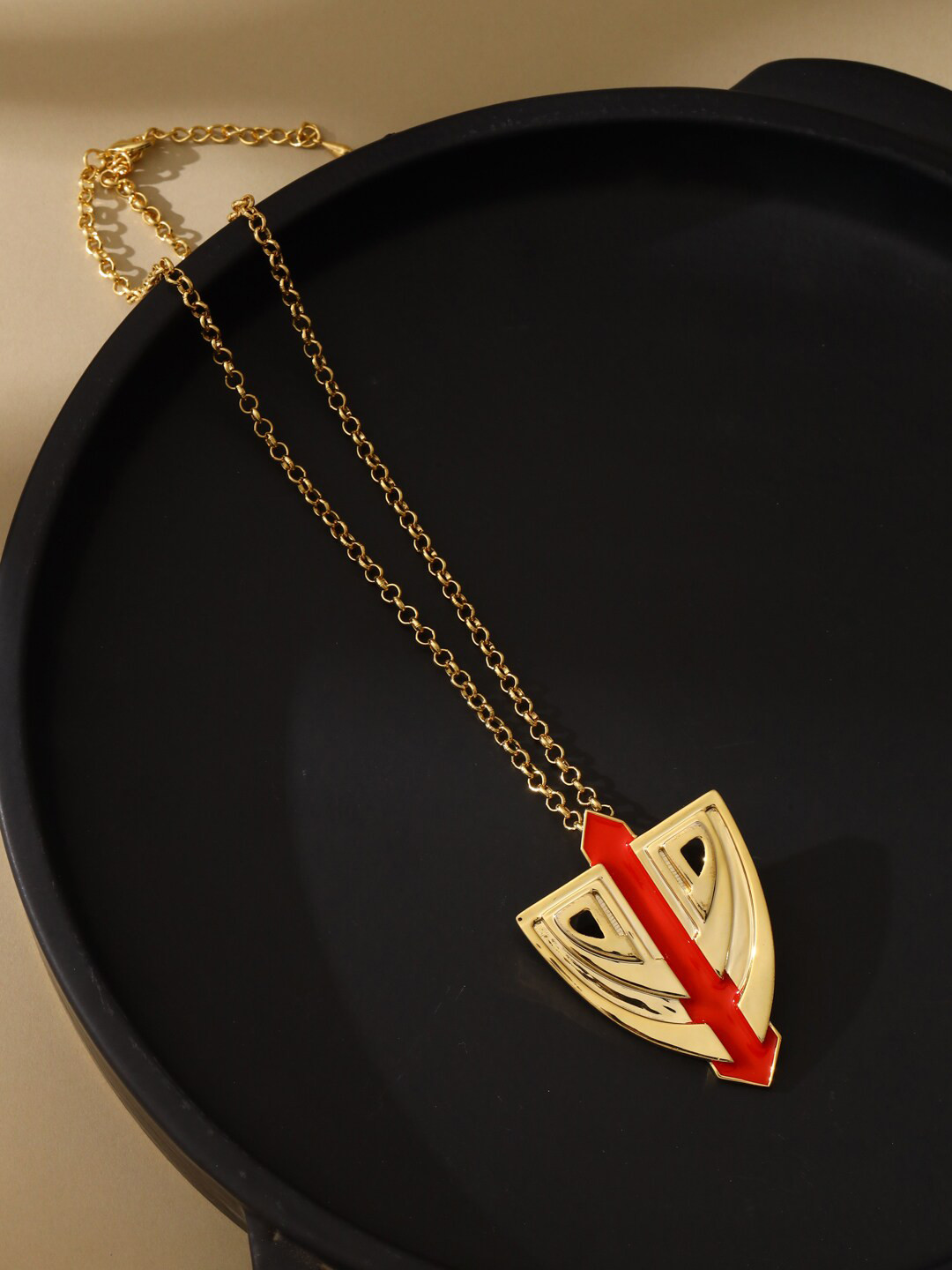 Buy Shaze Gold Plated Red Stone Studded Pendant With Chain - Pendant ...