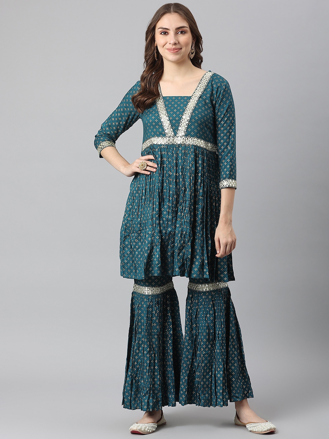 Buy Kalini Women Navy Blue Ethnic Motifs Printed Gotta Patti Kurta With