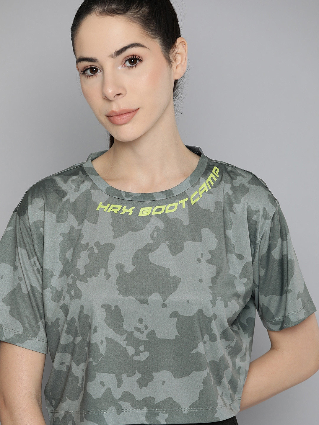 Buy HRX By Hrithik Roshan Training Women Pewter Rapid Dry Printed T ...